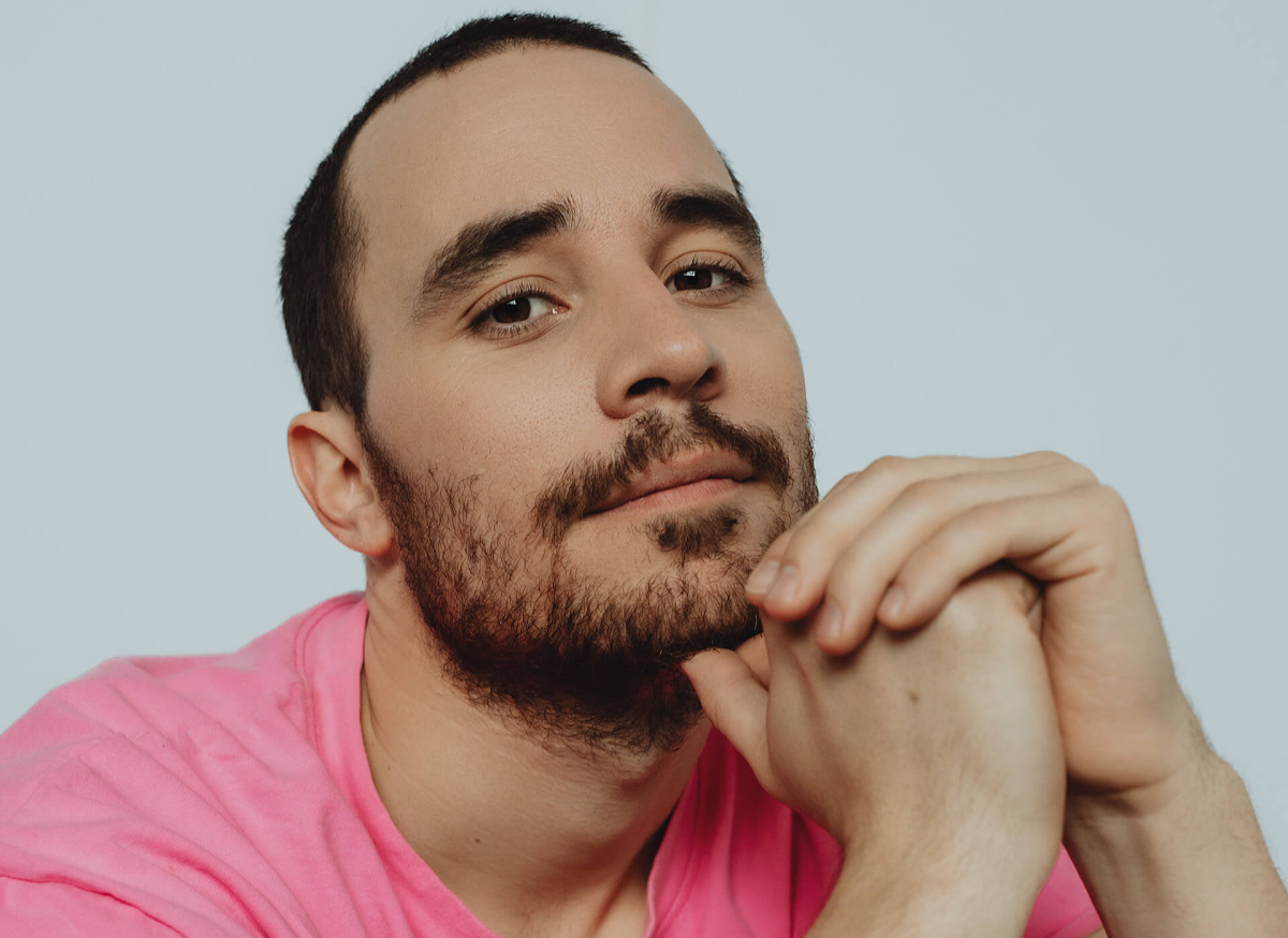 Olivier Arteau: écrire pour les sien·ne·s | Nouveau Projet